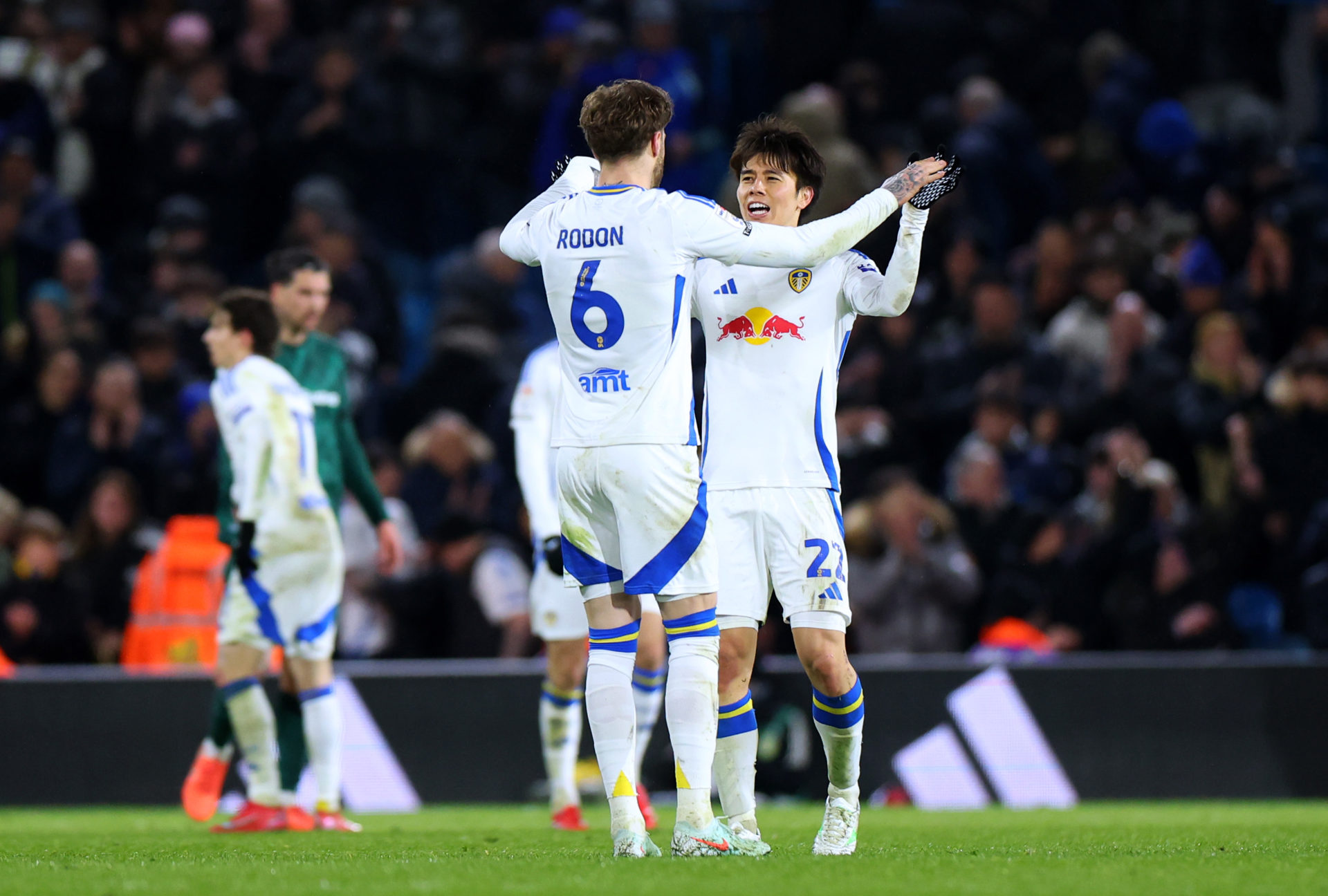 Leeds United fans rave about 'outstanding' ace after win vs Millwall ...