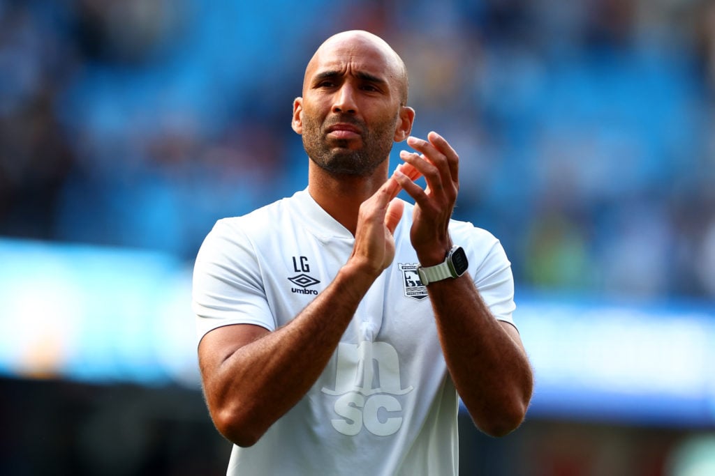 Lee Grant set to make 'top' midfielder his first signing as ...