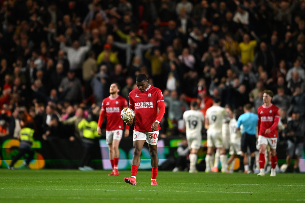 Bristol City fans make 'poor' Sheffield United claim as one thing ...