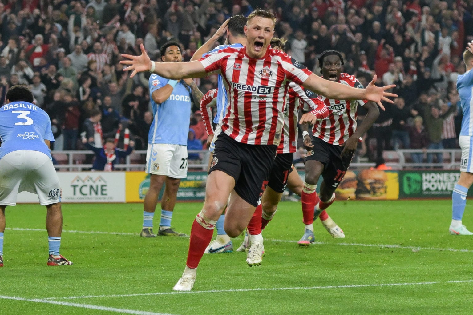 Sunderland fans share scenes of absolute 'carnage' following dramatic ...