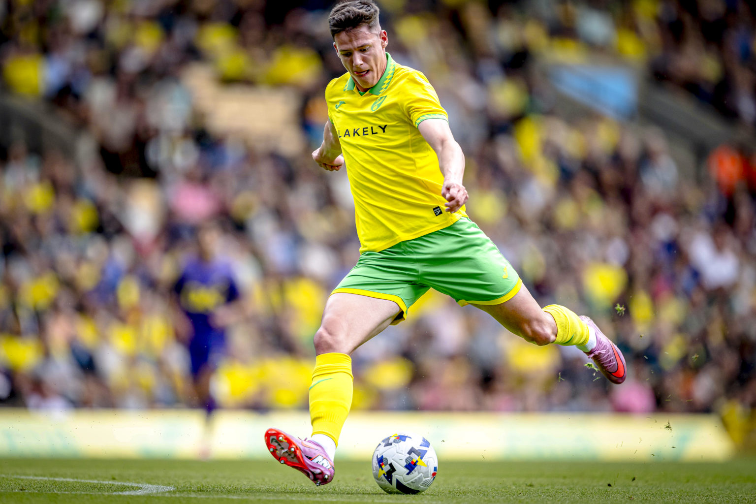 Norwich City fans gang up on struggling ace after ‘awful’ Millwall ...